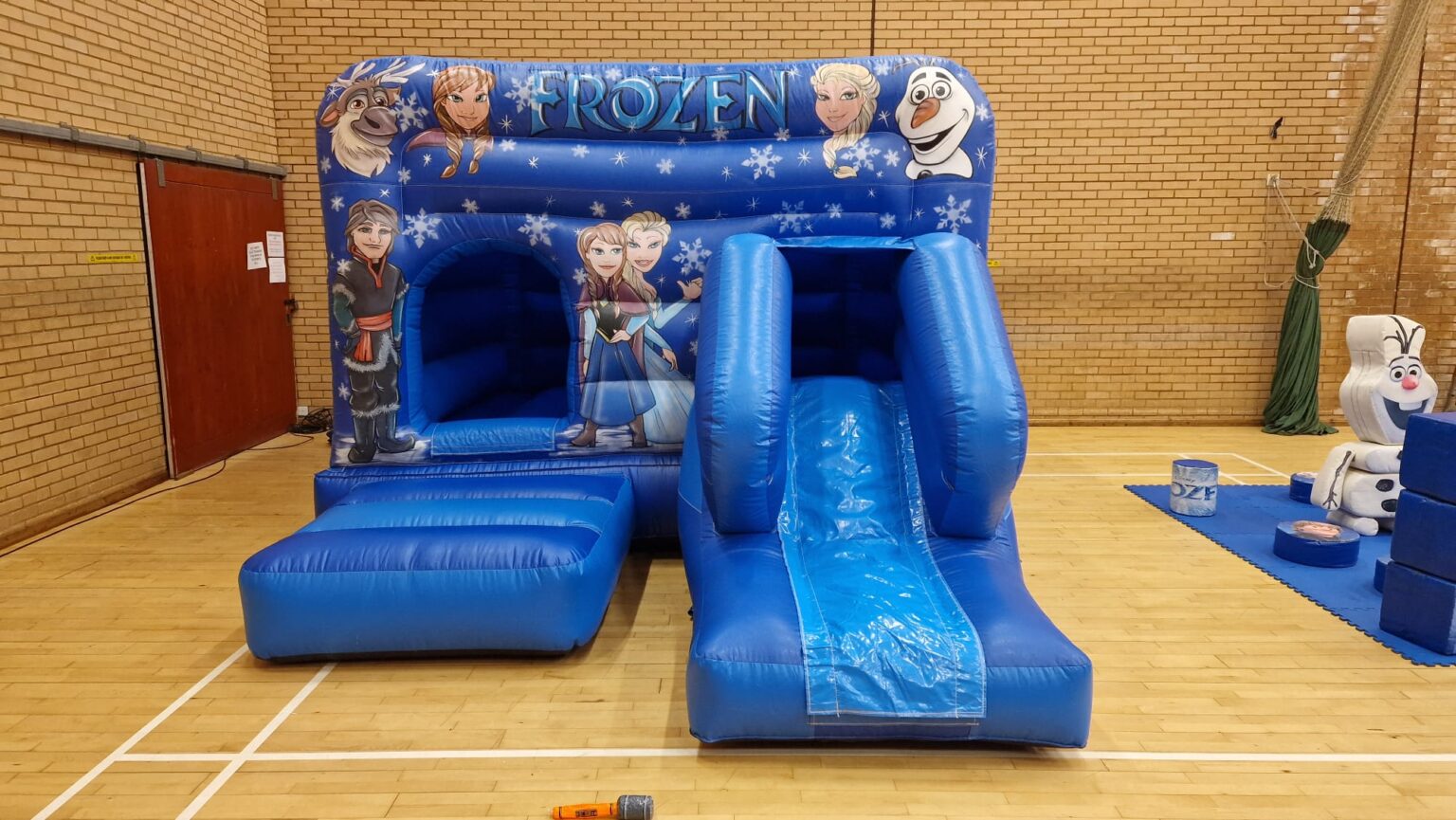 Frozen Castle With Slide - Jolly Kids Castles - Essex