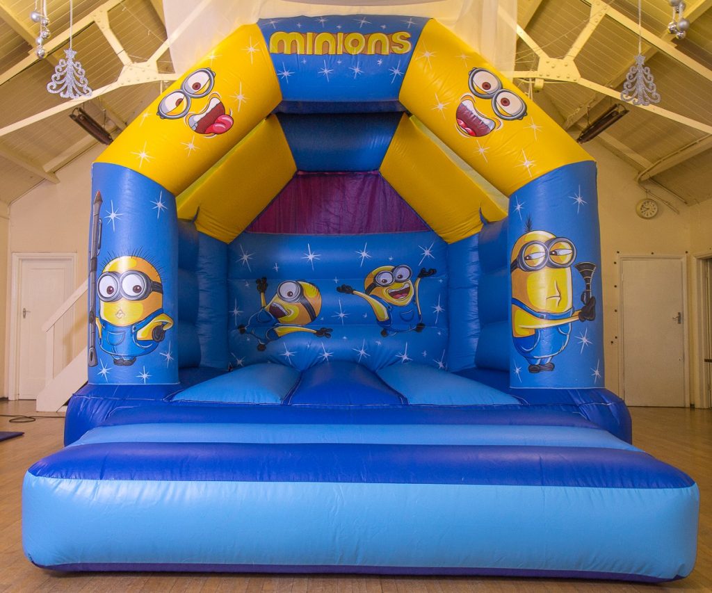 Minions Deluxe Castle - Jolly Kids Castles