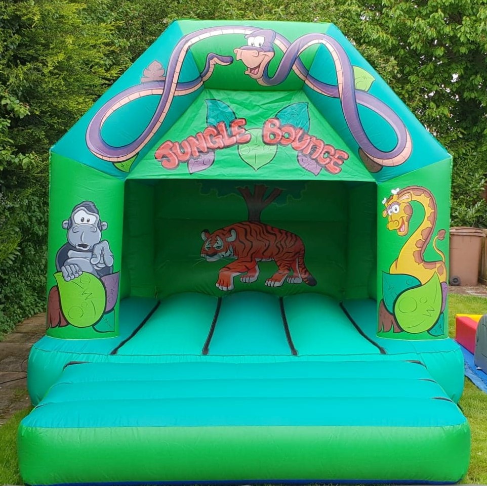 Jungle-Bounce Castle - Jolly Kids Castles
