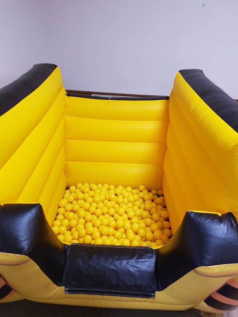 Inflatable Skip Ball Pit - Jolly Kids Castles