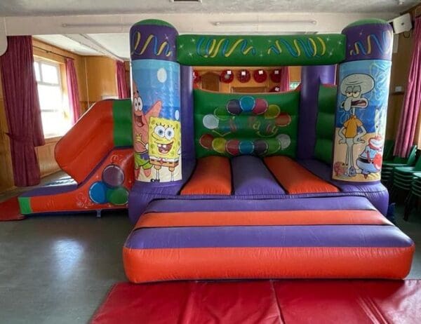 SpongeBob SquarePants Castle With Slide - Jolly Kids Castles